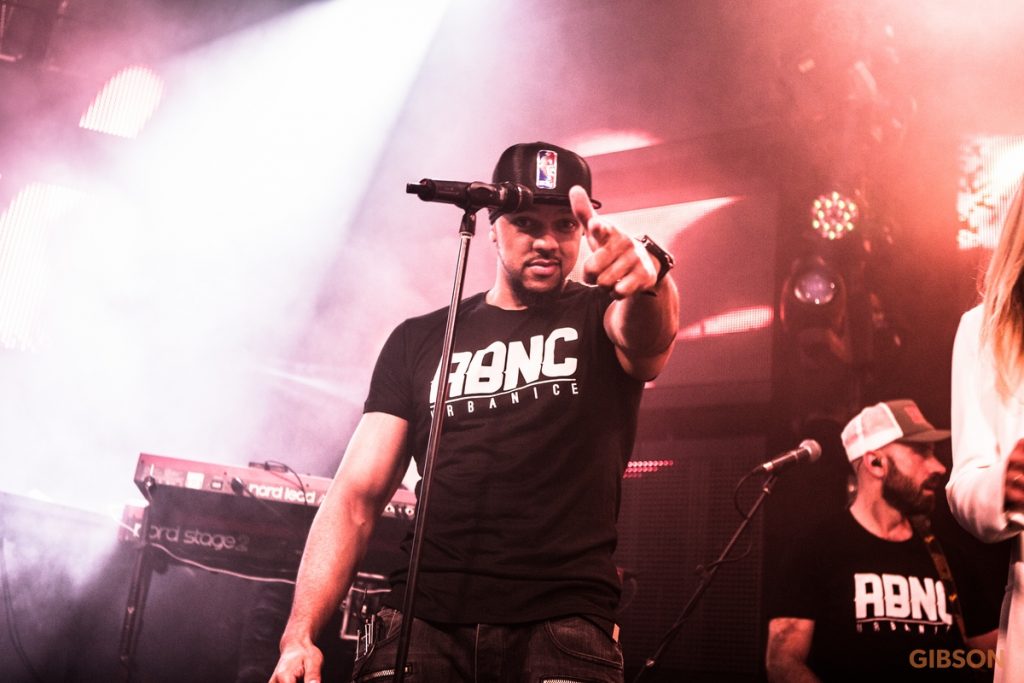 Chris – Urban Club Band